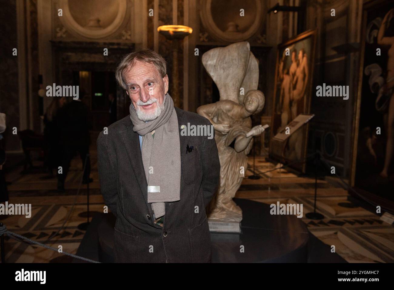 **NO WEB AND NEWSPAPERS ONLY FOR ITALY** In the loggia of Cupid and ...