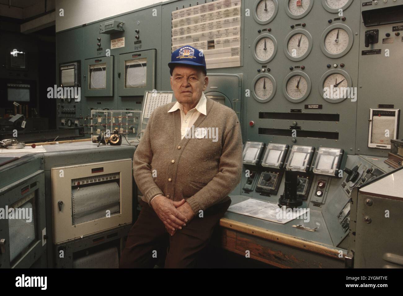 Nuclear reactor operator, Washington, USA Stock Photo - Alamy