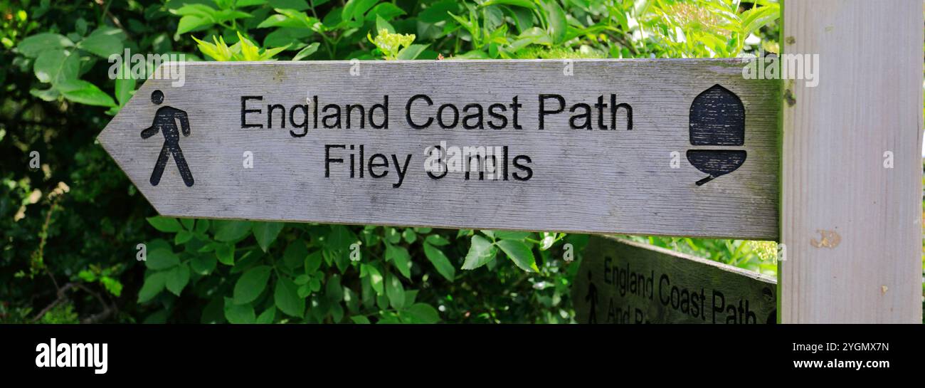 England Coast Path sign, Reighton Sands towards Filey, North Yorkshire ...
