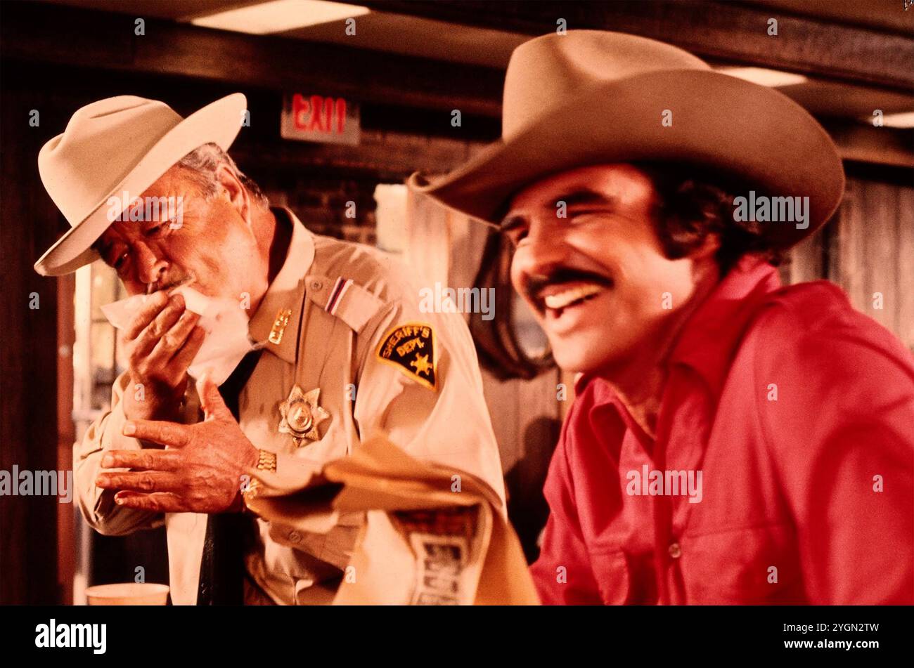 Jackie gleason smokey and the bandit hi-res stock photography and ...