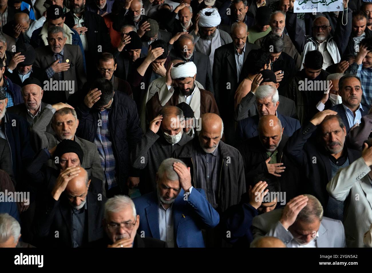 Iranian worshippers attend Friday prayer ceremony at the Tehran ...