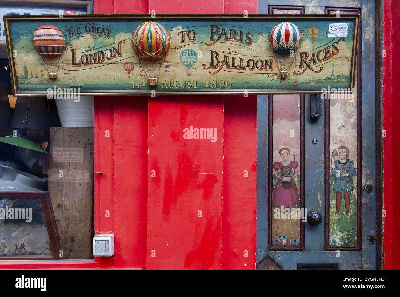 Antique shop in great hi-res stock photography and images - Alamy