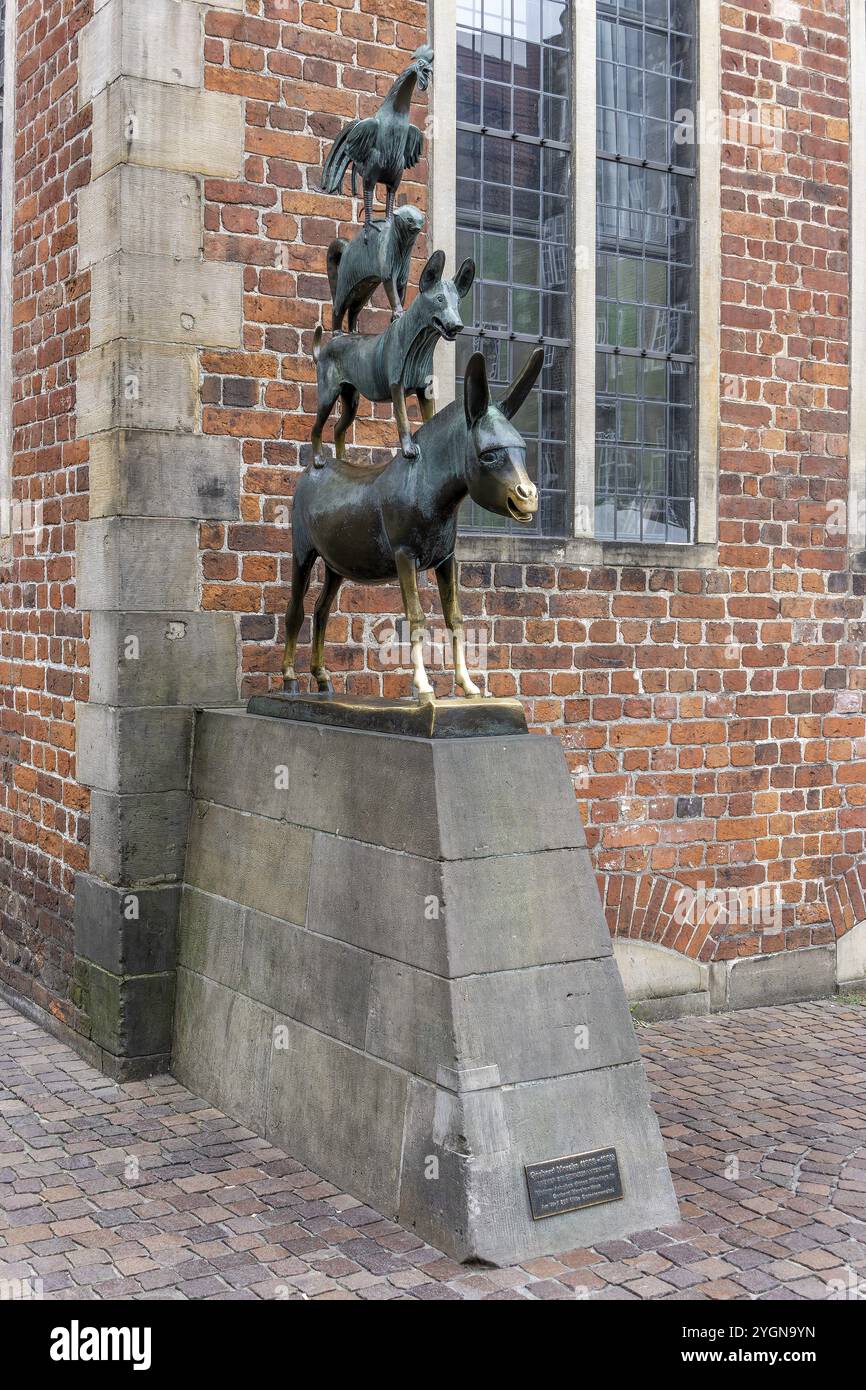 The famous bronze statue of the Bremen Town Musicians with the figures ...