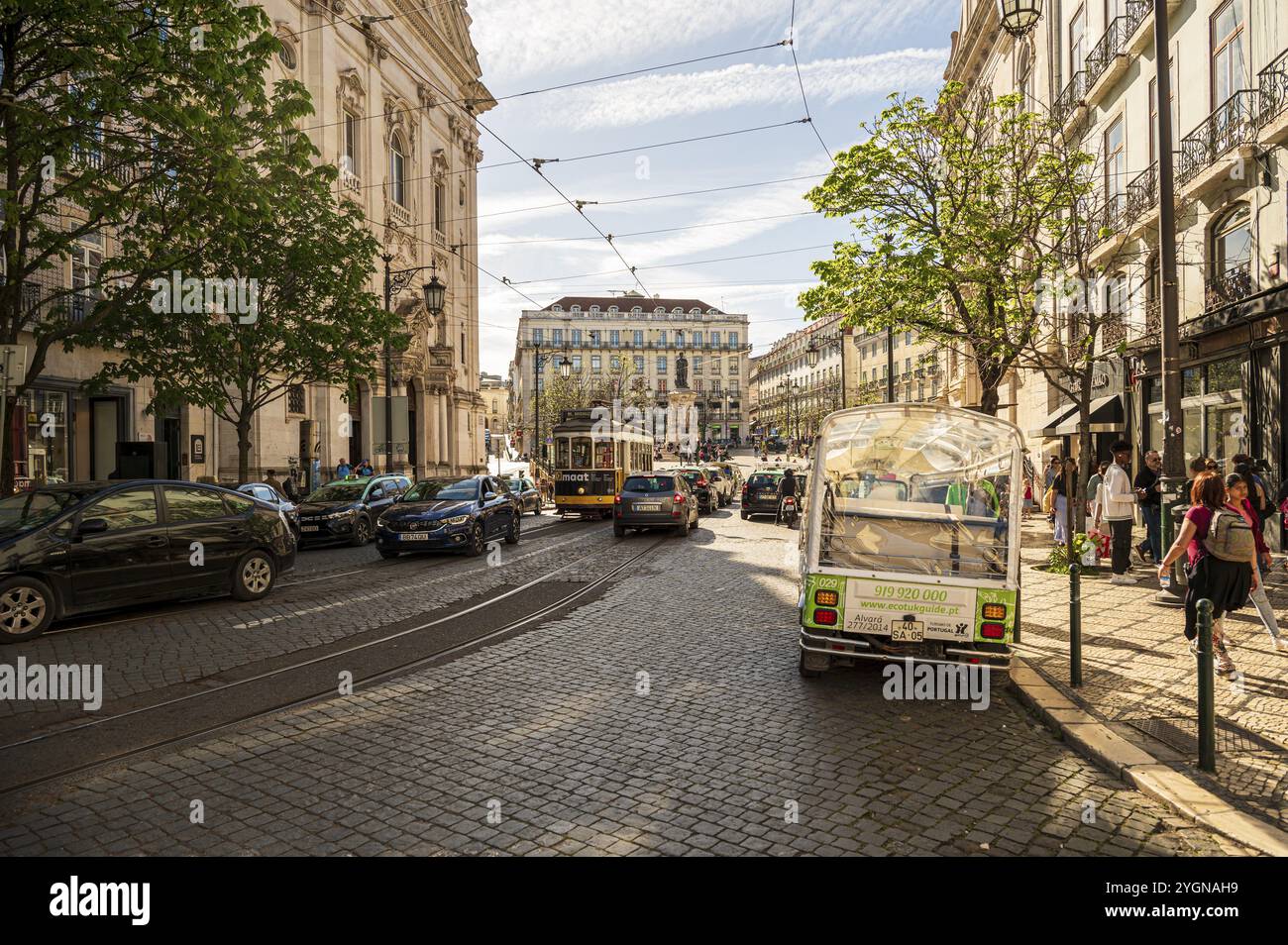 Luis de camoes straße hi-res stock photography and images - Alamy