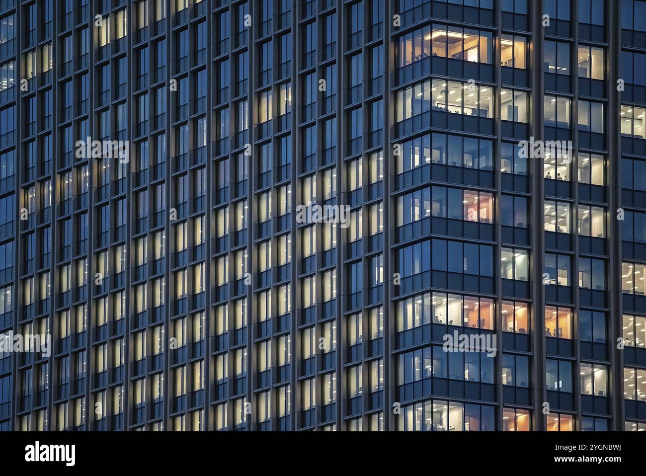 Marunouchi nijubashi building hi-res stock photography and images - Alamy