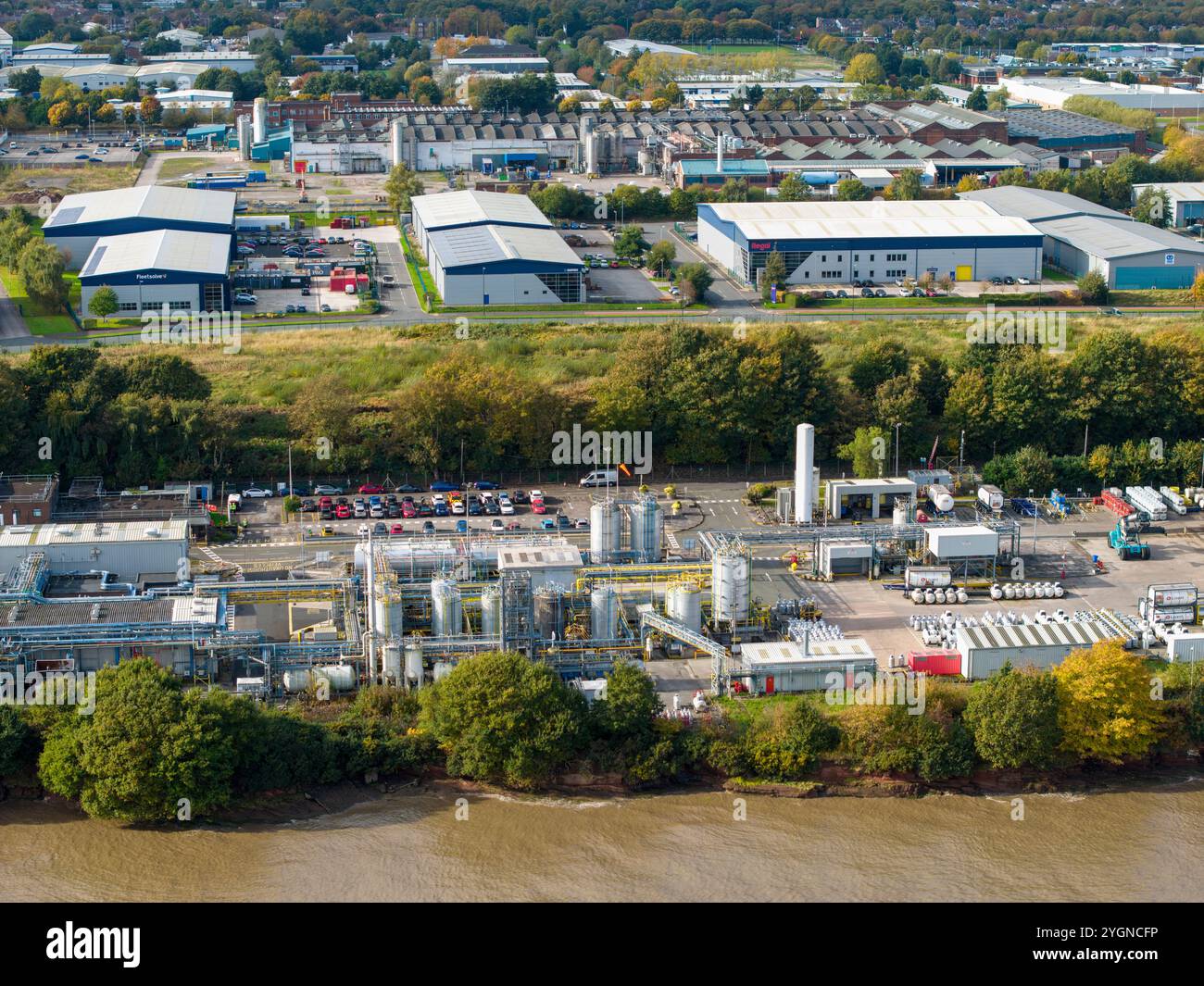 Livent Lithium chemical plant alongside the River Mersey, Wirral ...
