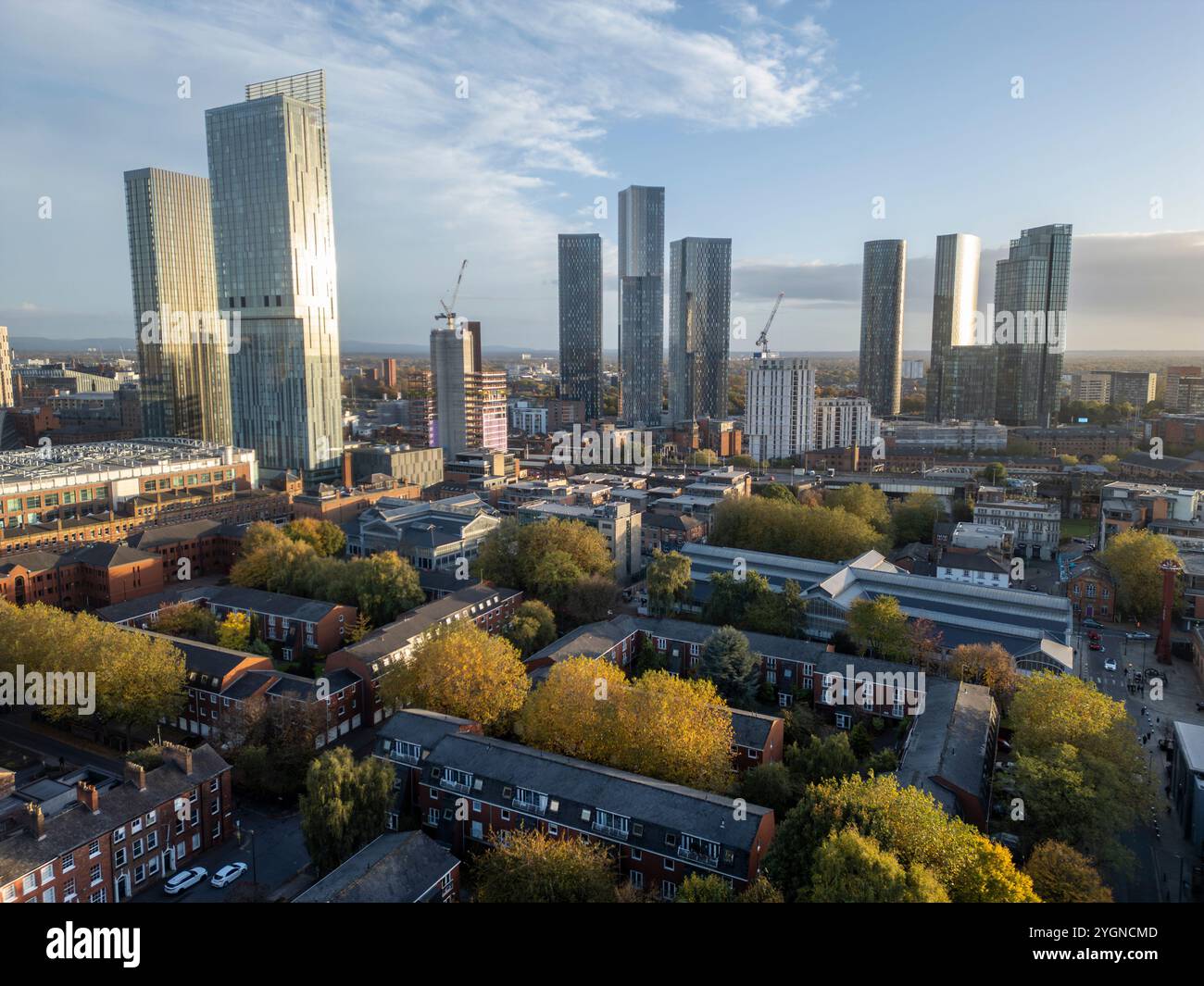 Manchester skyline hi-res stock photography and images - Alamy