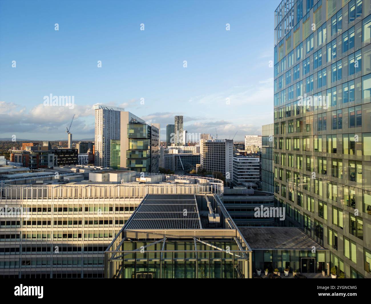 Spinningfields square hi-res stock photography and images - Alamy