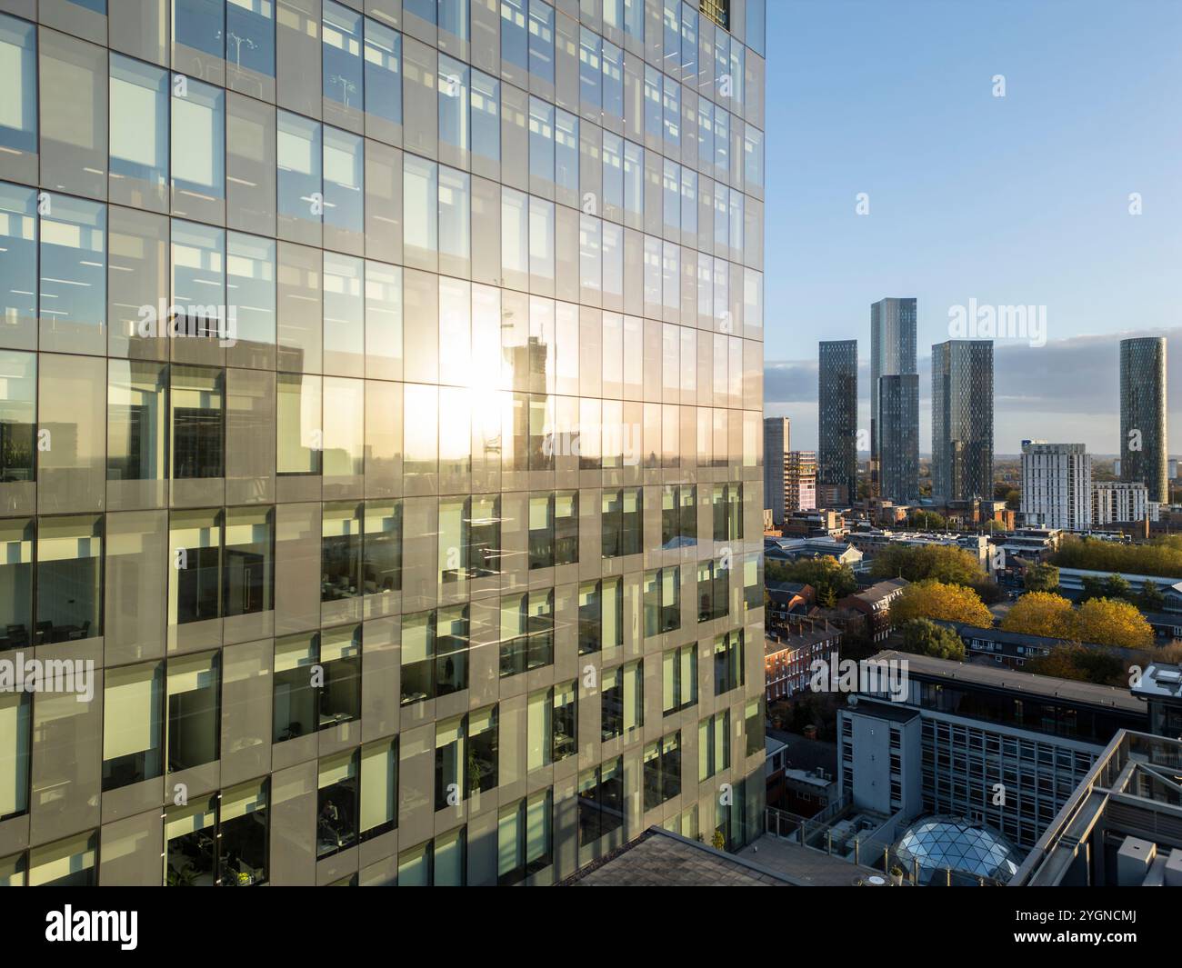 Manchester skyline hi-res stock photography and images - Alamy