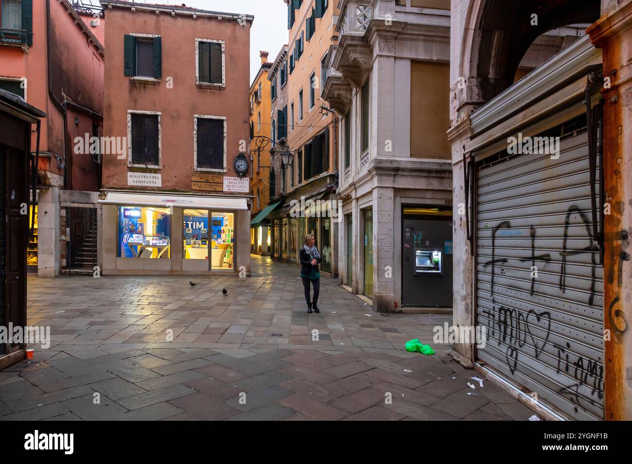 woman walks in depopulated Venice early morning Stock Photo - Alamy