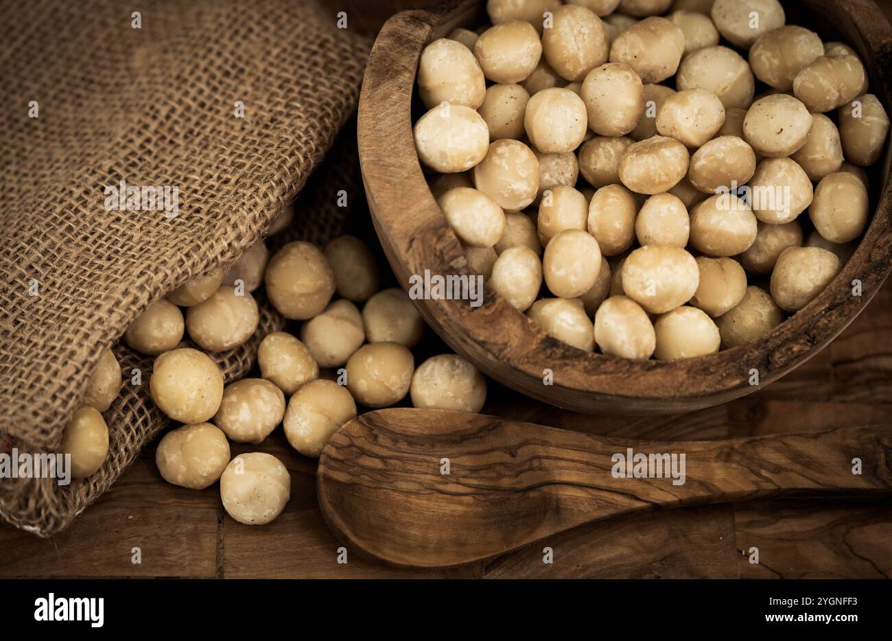 Hawaiian macadamia nuts hi-res stock photography and images - Alamy
