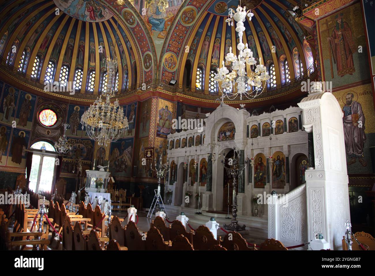 Pulpit church orthodox greek hi-res stock photography and images - Alamy