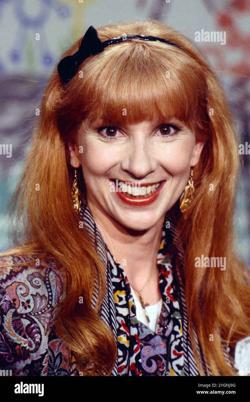 Ursela Monn, deutsch schweizerische Schauspielerin und Sängerin, zu ...