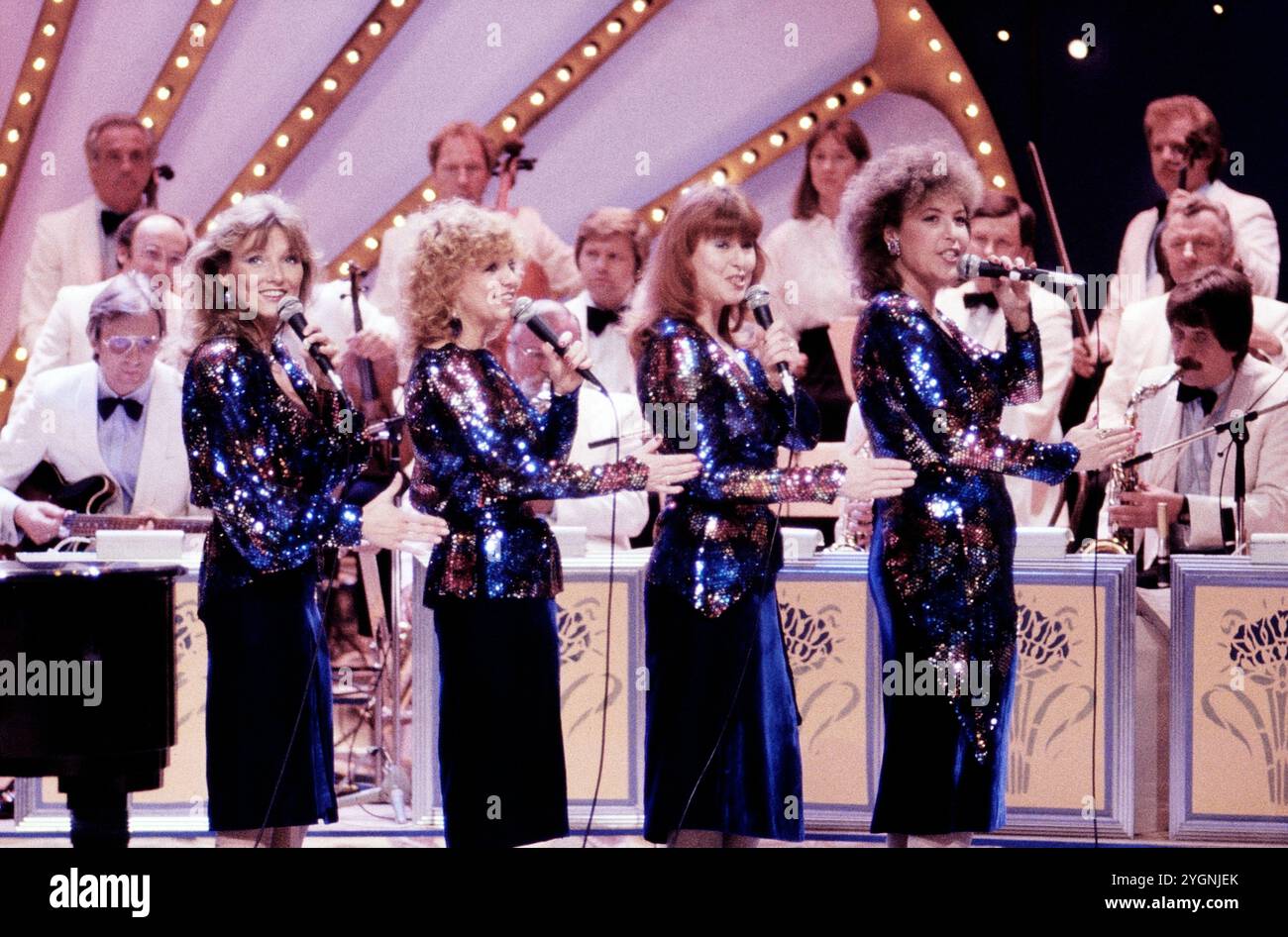 Ute Mann Singers, deutsches Gesangsquartett, TV Auftritt: Medley ...