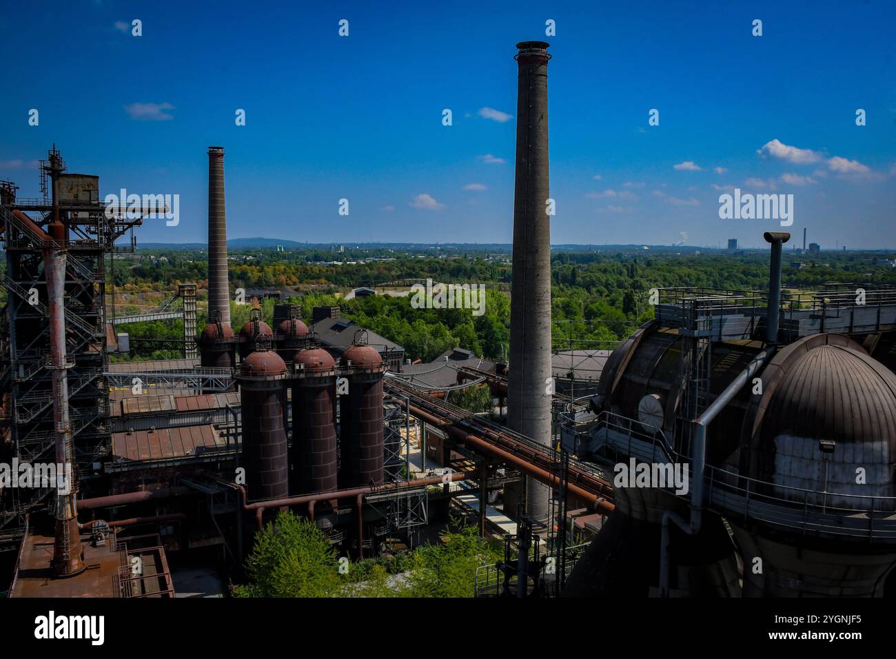 Landscape with smokestacks hi-res stock photography and images - Alamy