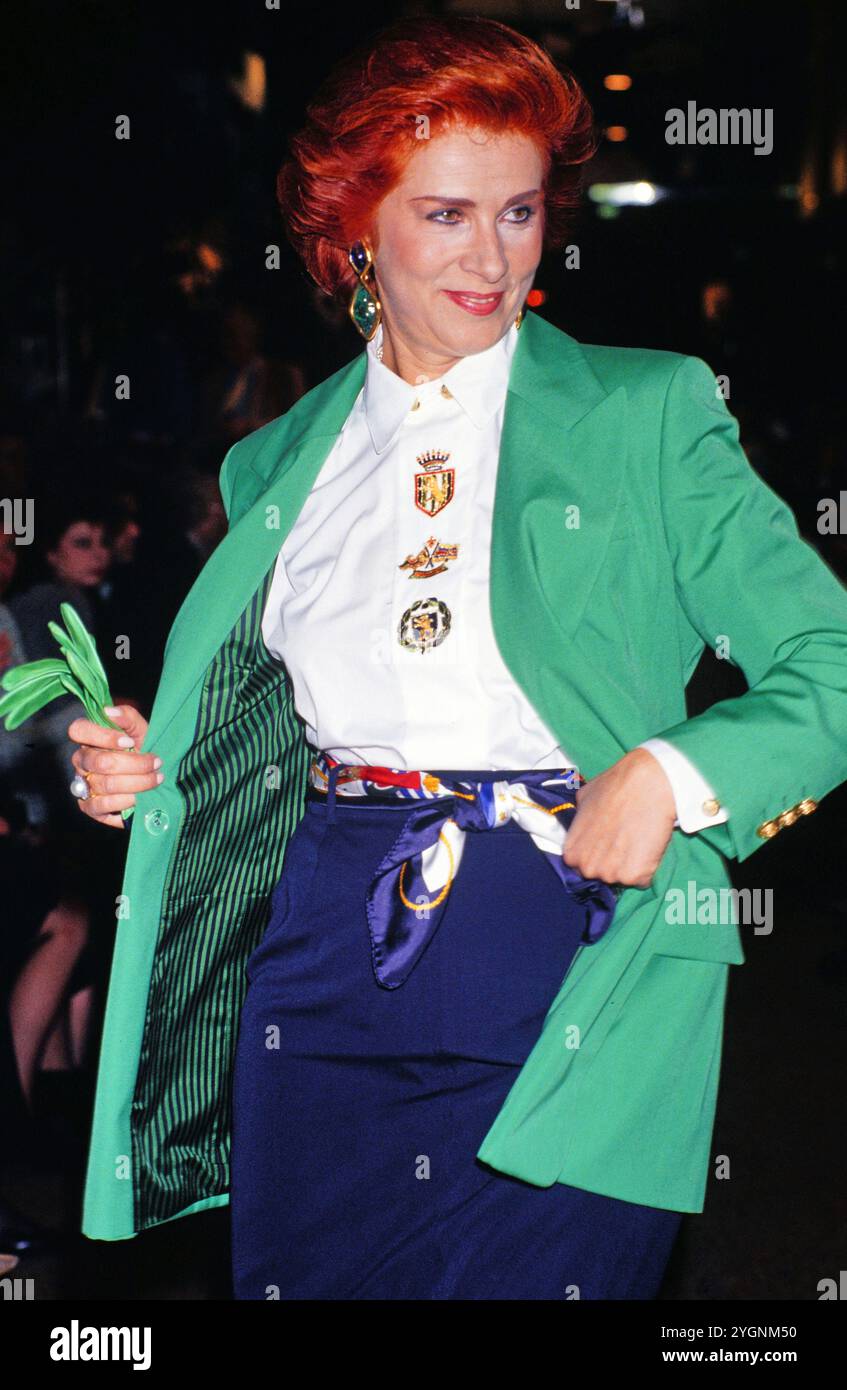 Heidrun von Goessel, deutsche TV Moderatorin, Portrait, 1990 Stock ...