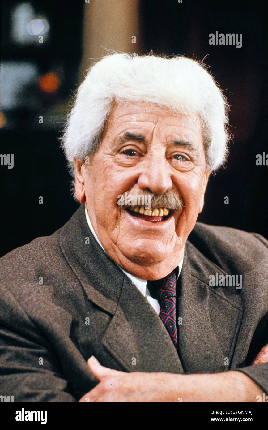 Der beliebte Kölner Volksschauspieler Willy Millowitsch, Portrait ...