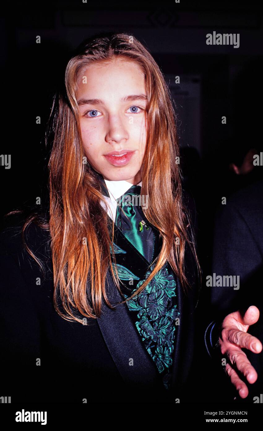 Sohn von abi ofarim hi-res stock photography and images - Alamy