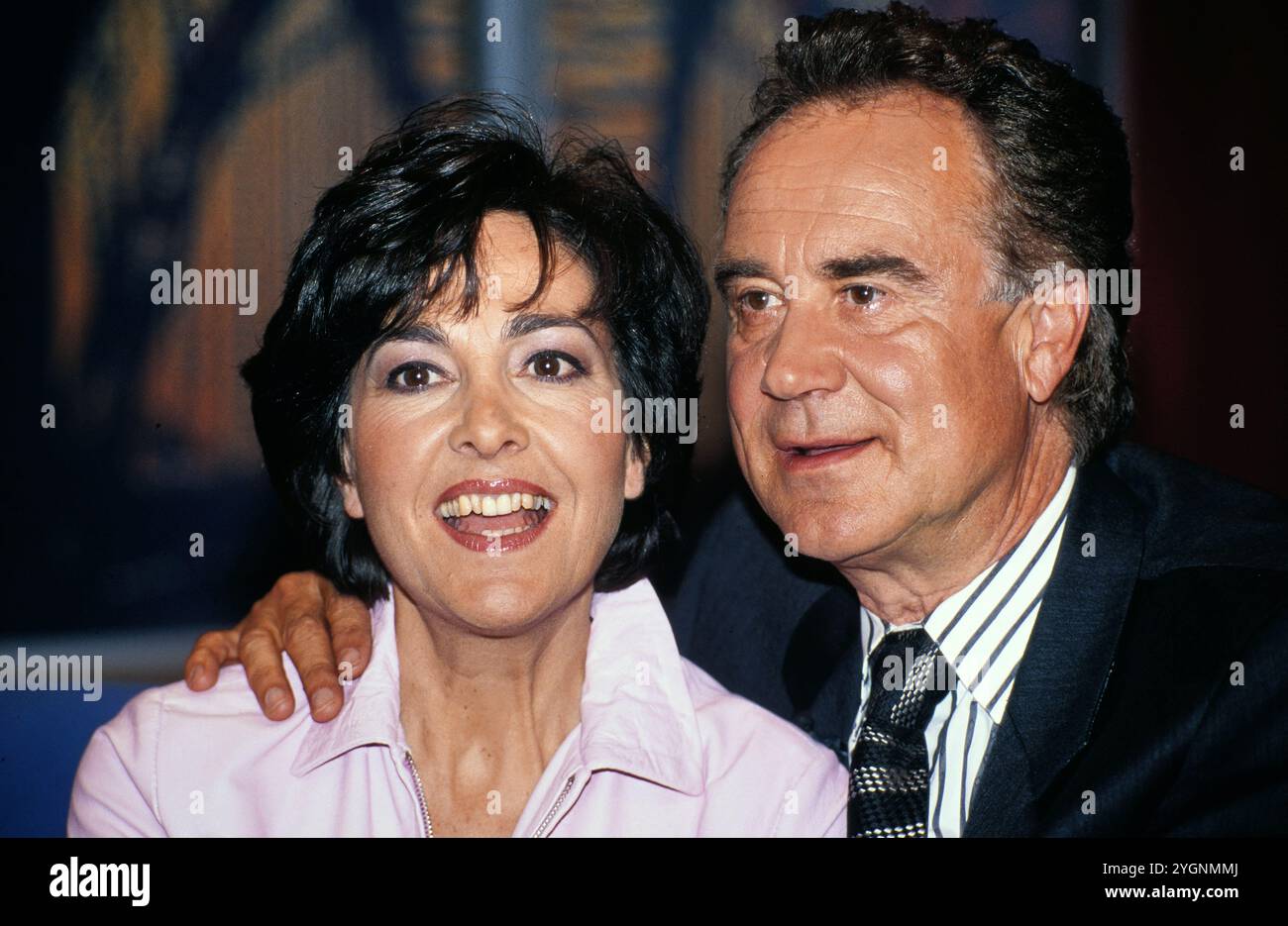 Paola und Kurt Felix, Schweizer Moderatoren-Paar, Bild circa 1991 Stock ...