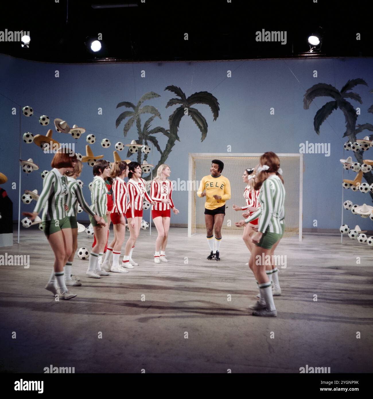 Pele design hi-res stock photography and images - Alamy