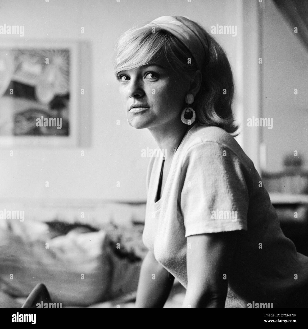 Eva Maria Hagen, deutsche Schauspielerin und Sängerin in einer ...