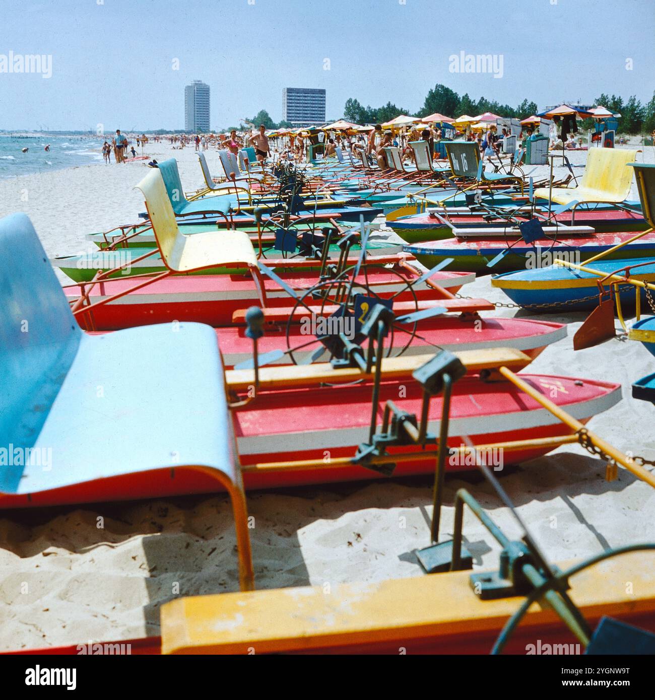 70er jahre strand hi-res stock photography and images - Alamy