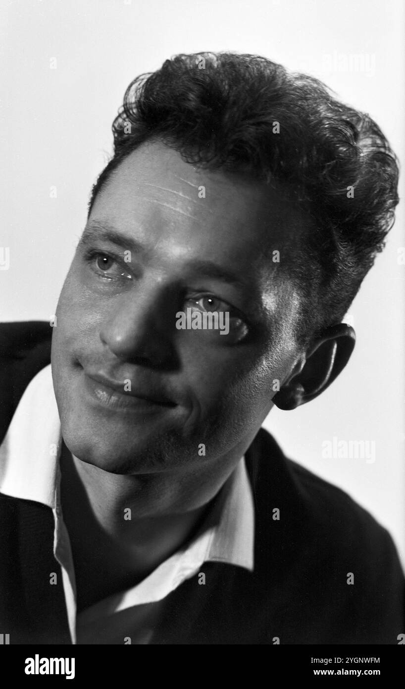 Der deutsche Schauspieler Günter Haack im Porträt bei einem ...