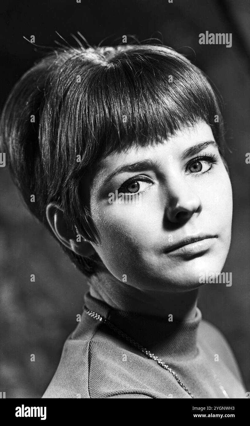 Monika lennartz hi-res stock photography and images - Alamy