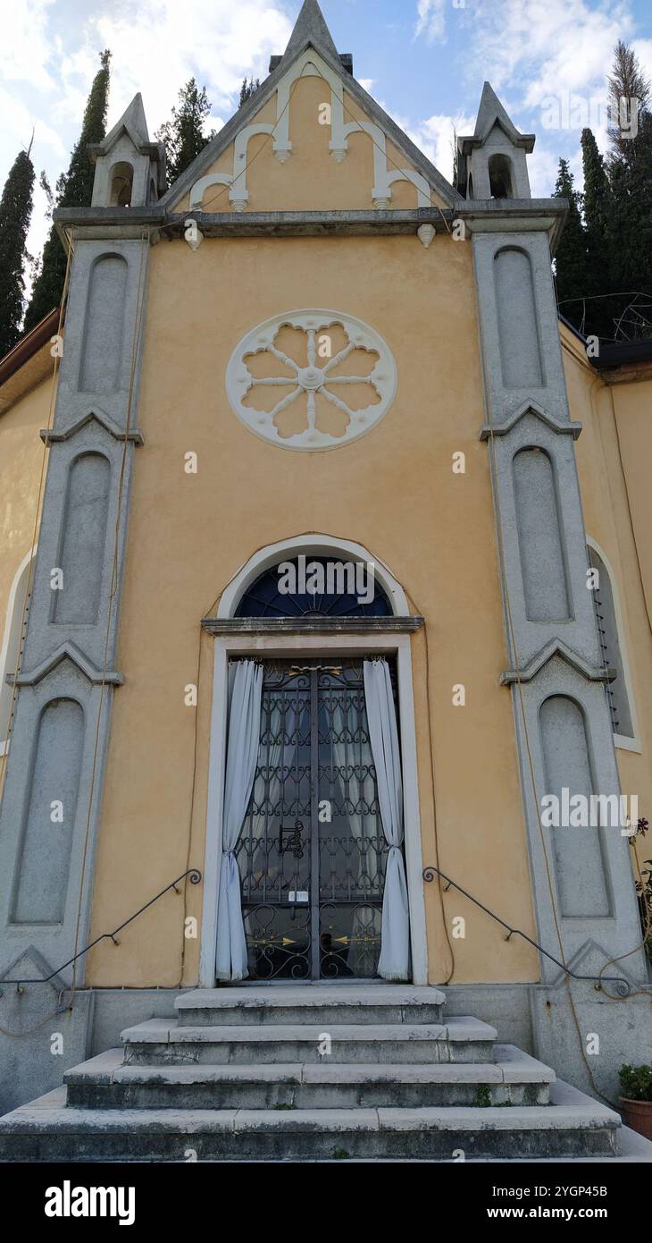 Fumane salette hi-res stock photography and images - Alamy