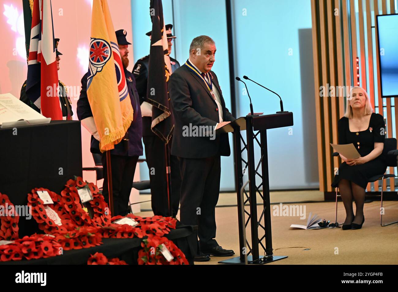 Len duvall obe am hi-res stock photography and images - Alamy