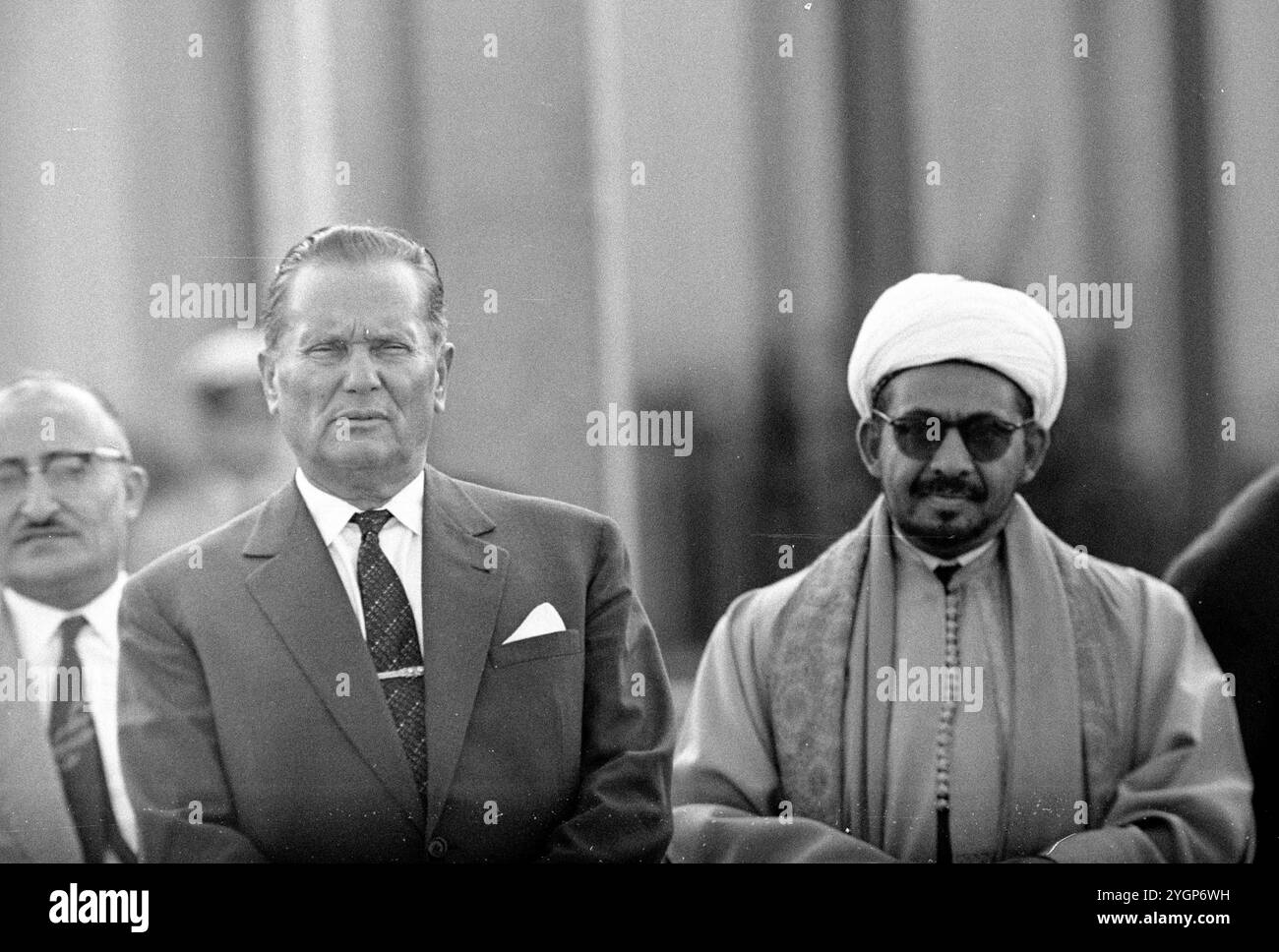 Conference of non aligned states 1961 hi-res stock photography and ...