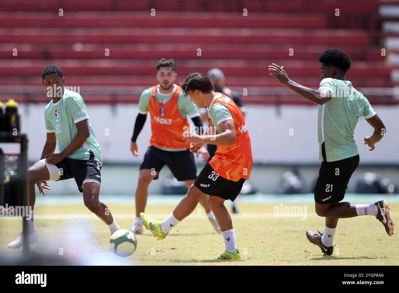 PE - RECIFE - 11/08/2024 - SANTA CRUZ, PRE-SEASON TRAINING - Santa Cruz ...
