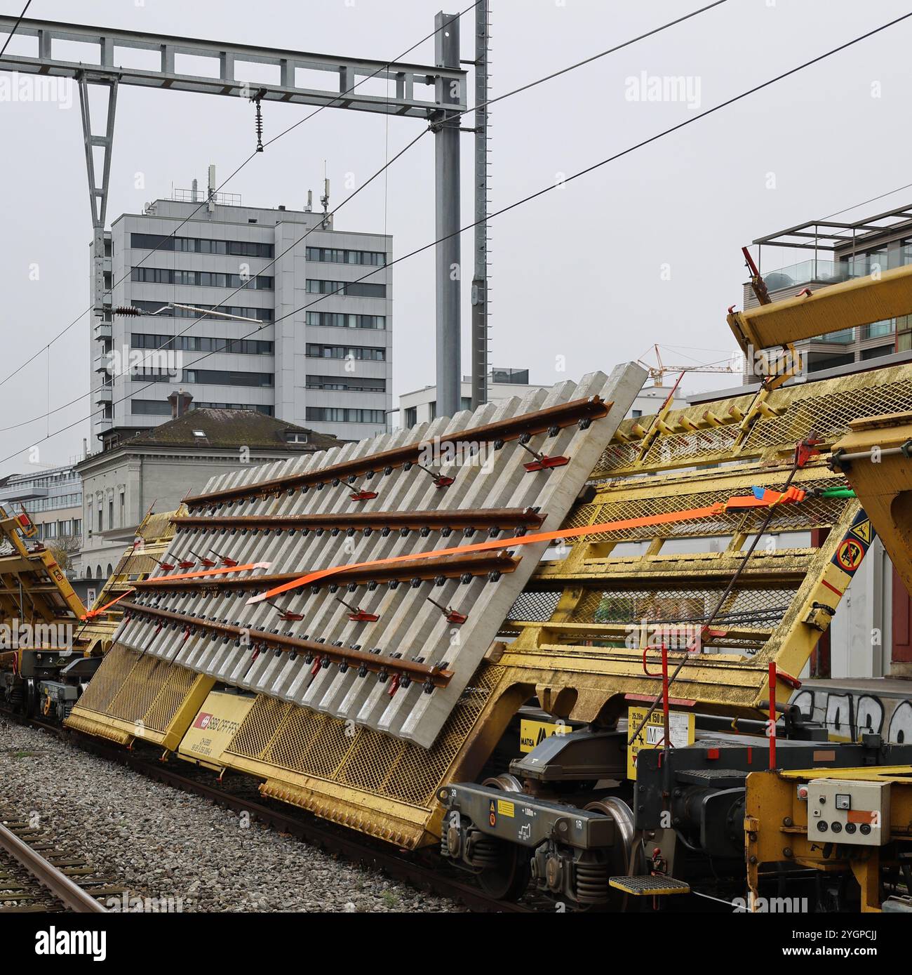 Railway System. Bahninfrastruktur. Schiene. Weiche. Weichwerk. Bahn ...