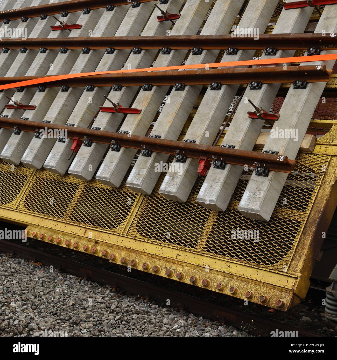 Railway System. Bahninfrastruktur. Schiene. Weiche. Weichwerk. Bahn ...