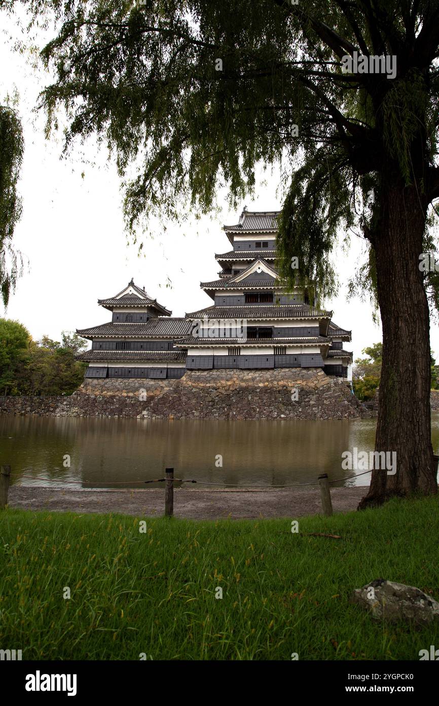 Matsumoto Castle, also known as Fukashi Castle, is one of Japan's ...