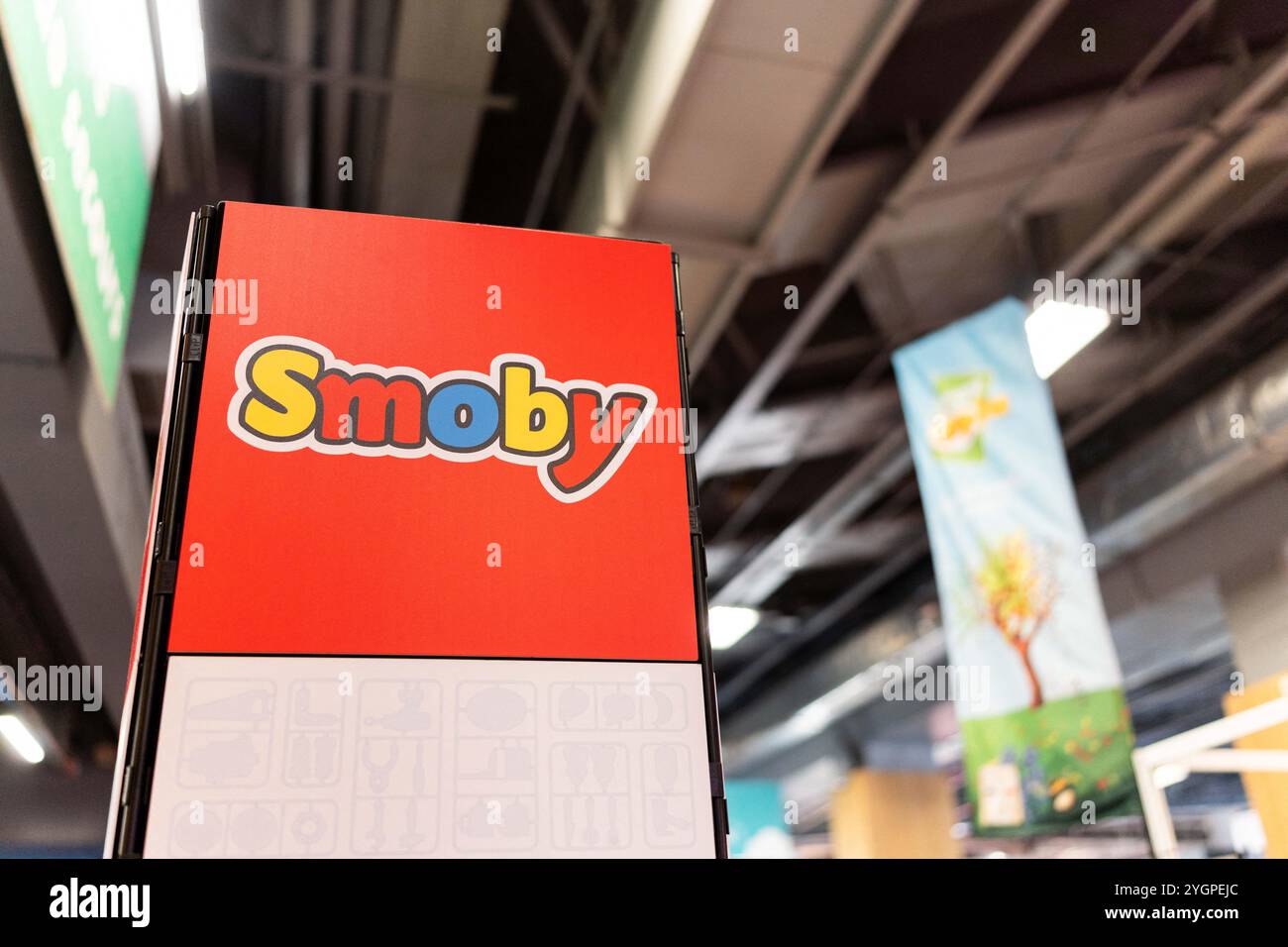 Smoby logo hi-res stock photography and images - Alamy