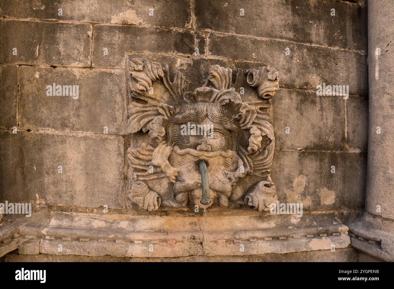 Medieval faucet hi-res stock photography and images - Alamy