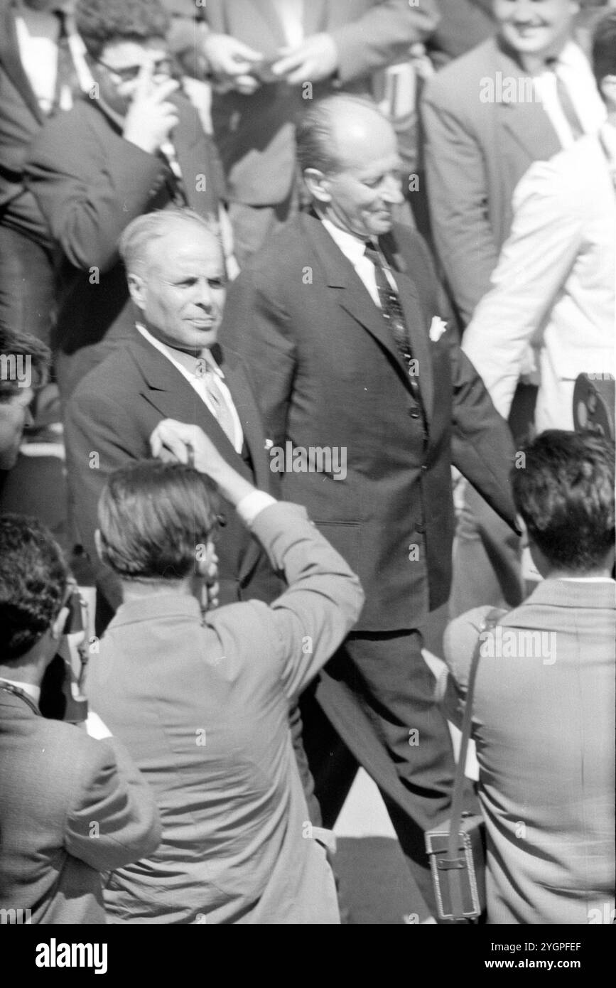 Conference of non aligned states 1961 hi-res stock photography and ...