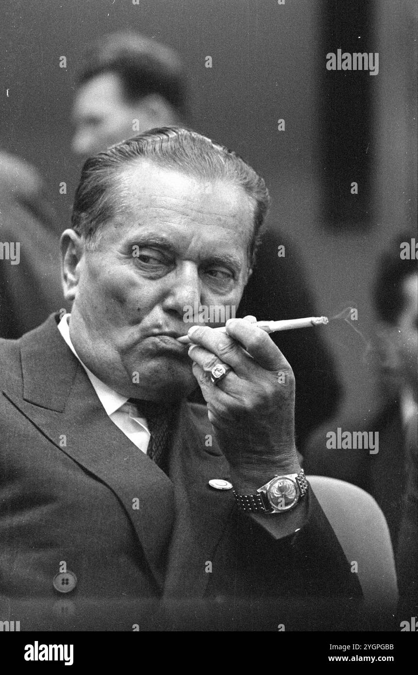 Belgrade conference tito hi-res stock photography and images - Alamy