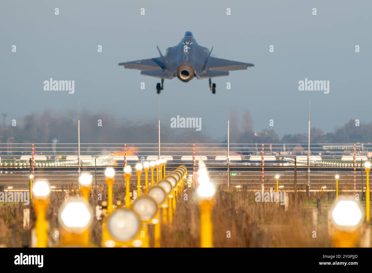 F 35 joint strike fighter program hi-res stock photography and images ...