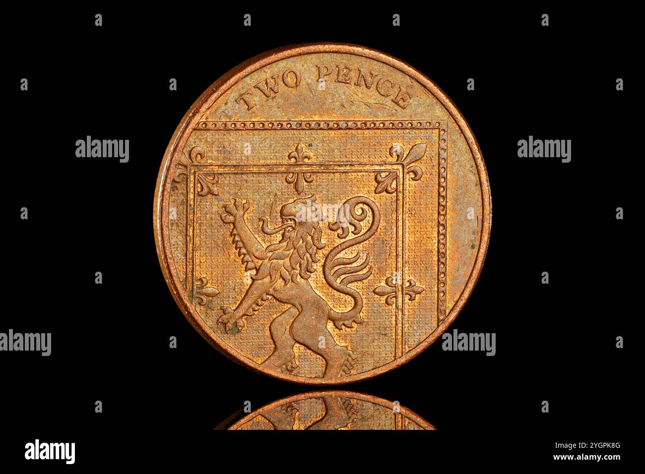 Queen Elizabeth II 2014 United Kingdom 2 Pence coin with a Shield ...