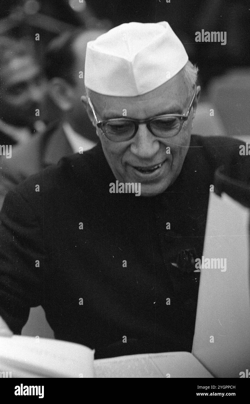 Bẹlgrader Konferẹnz, conference of non-aligned states from September 1 ...