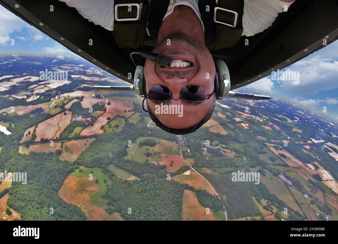 A WWII pilot captures a daring selfie mid-flight, executing precise ...