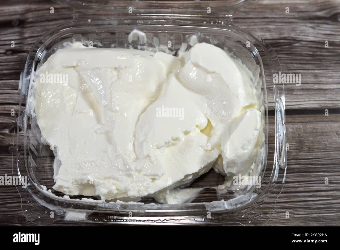Creamy Cheese Spread, delicious cheesy flavor enhances the taste of the ...