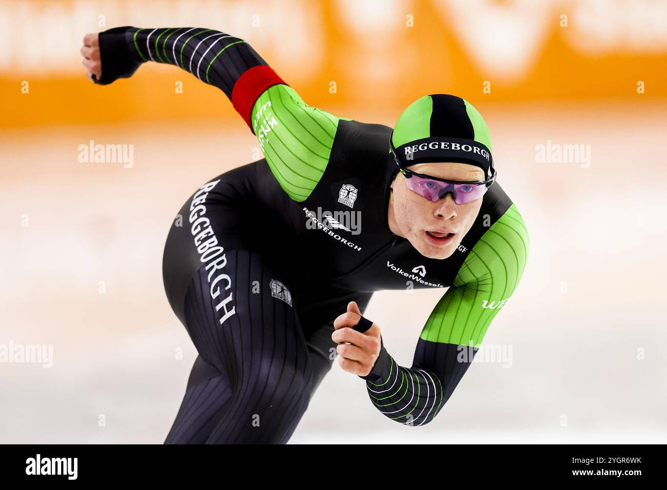 HEERENVEEN - Tim Prins during the 500 meters on the first day of the ...