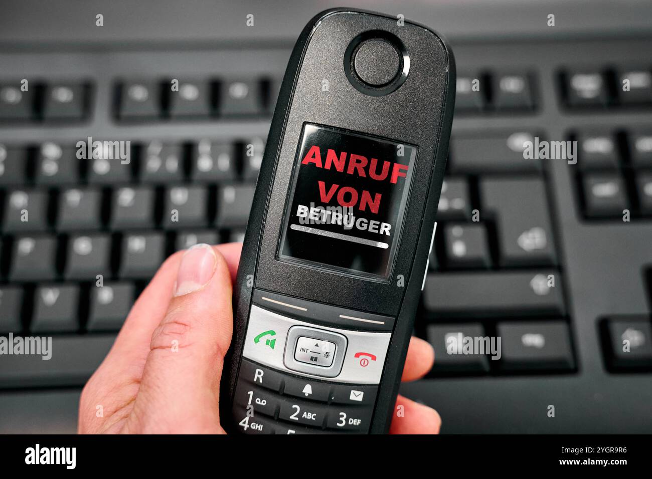 Fake anruf hi-res stock photography and images - Alamy