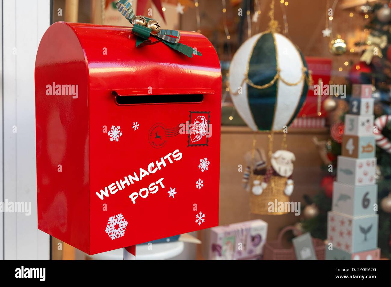 Weihnachtspostkarte hi-res stock photography and images - Alamy