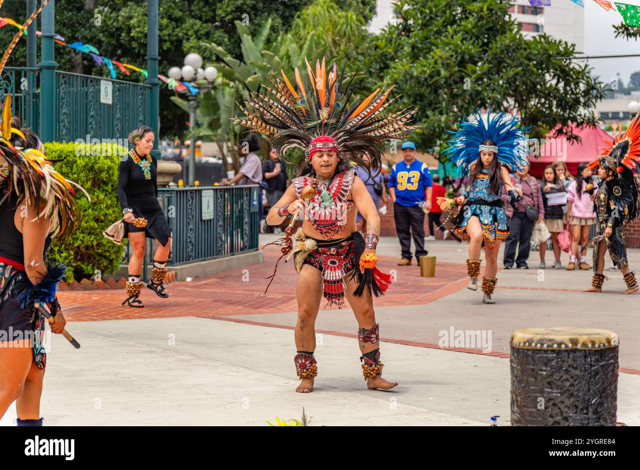 California indigenous people hi-res stock photography and images - Alamy