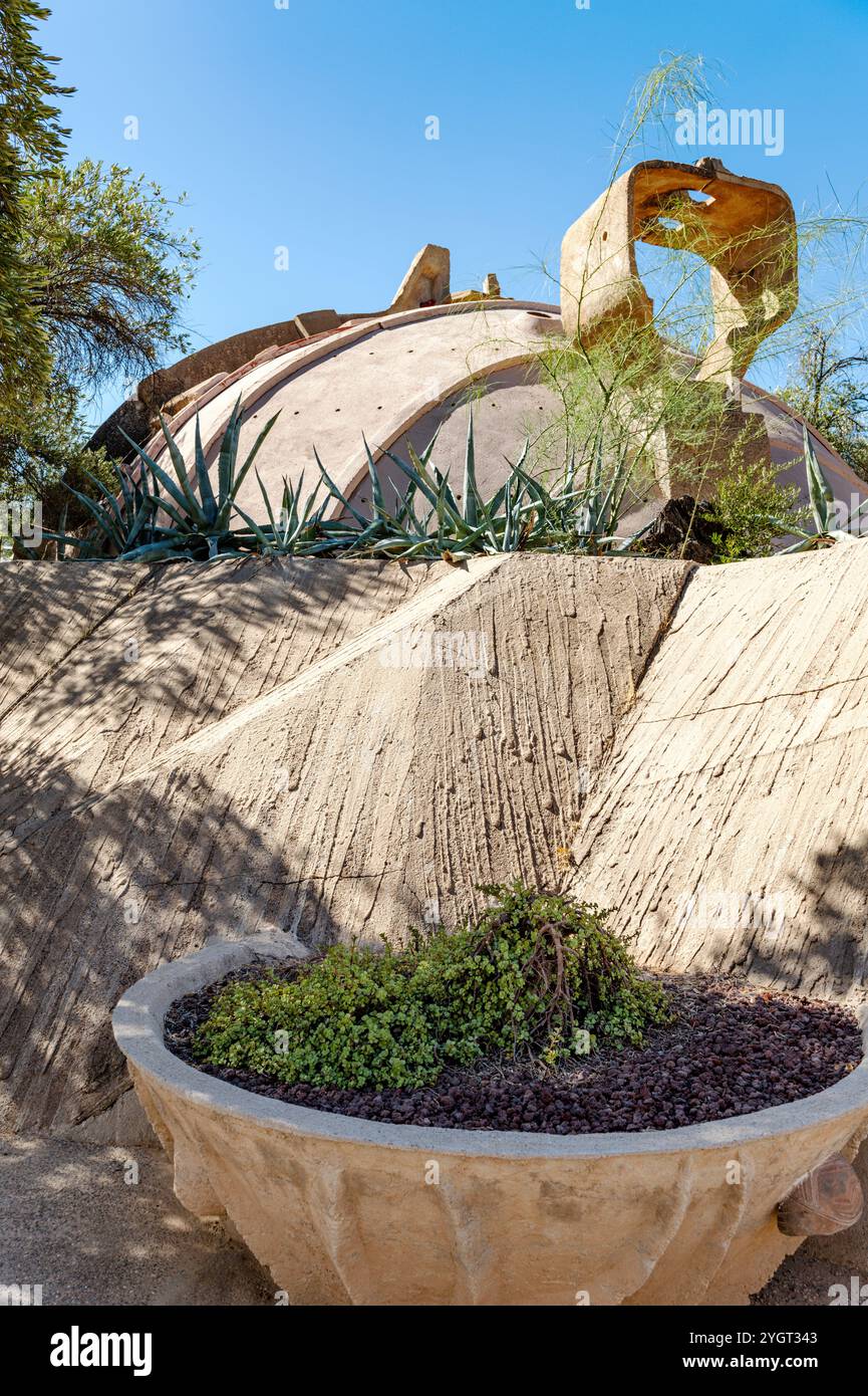 Cosanti; gallery and studio of now deceased Italian-American architect ...