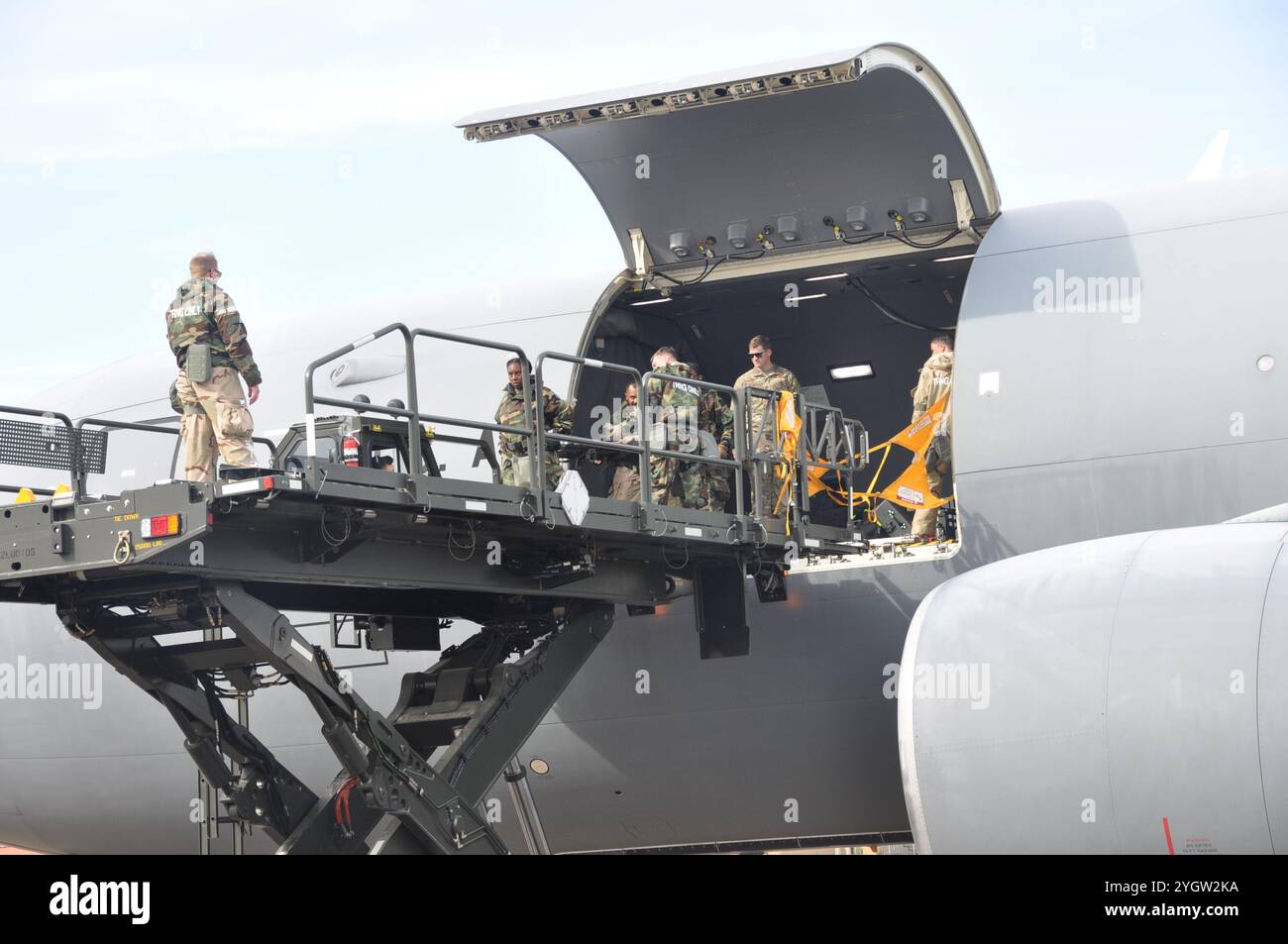 U.S. Air Force members from the 908th Aeromedical Evacuation and the ...